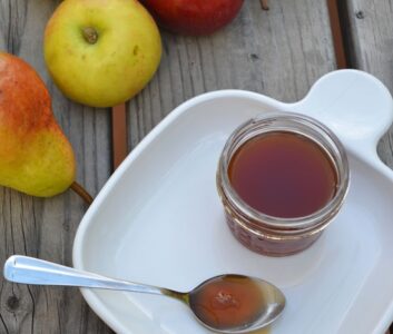 Simple Apple Syrup Recipe – Mother Earth News
